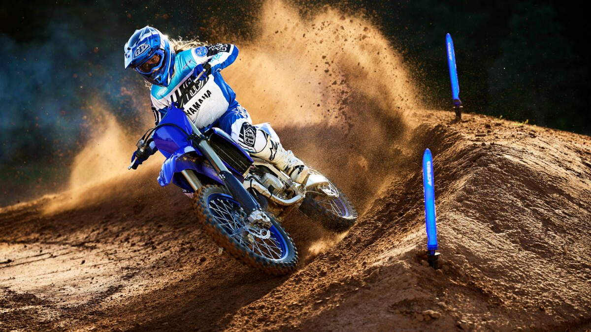 YAMAHA YZ125 - Motokomplex