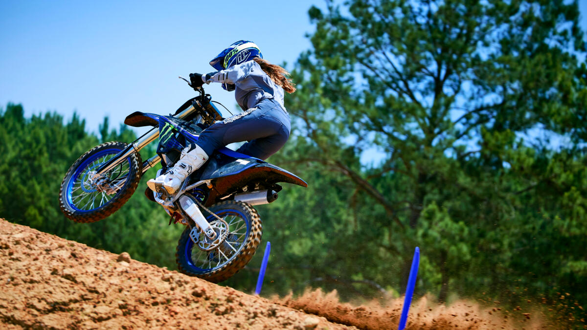 YAMAHA YZ125 Monster Energy Yamaha Racing Edition - Motokomplex