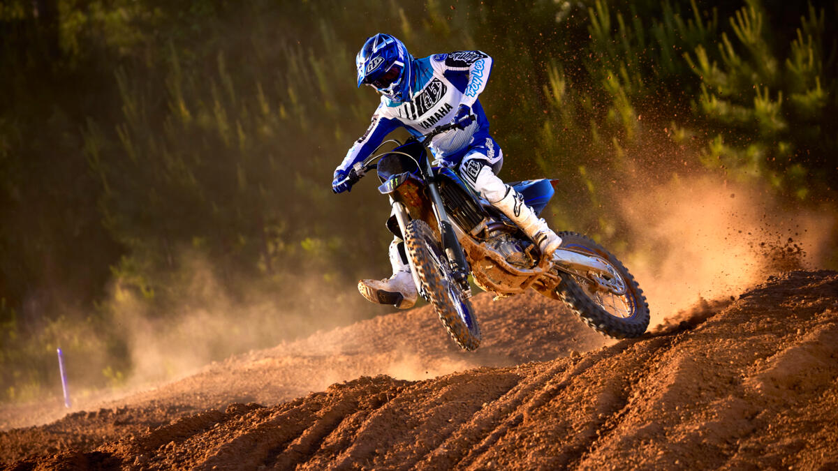 YAMAHA YZ250F Monster Energy Yamaha Racing Edition - Motokomplex
