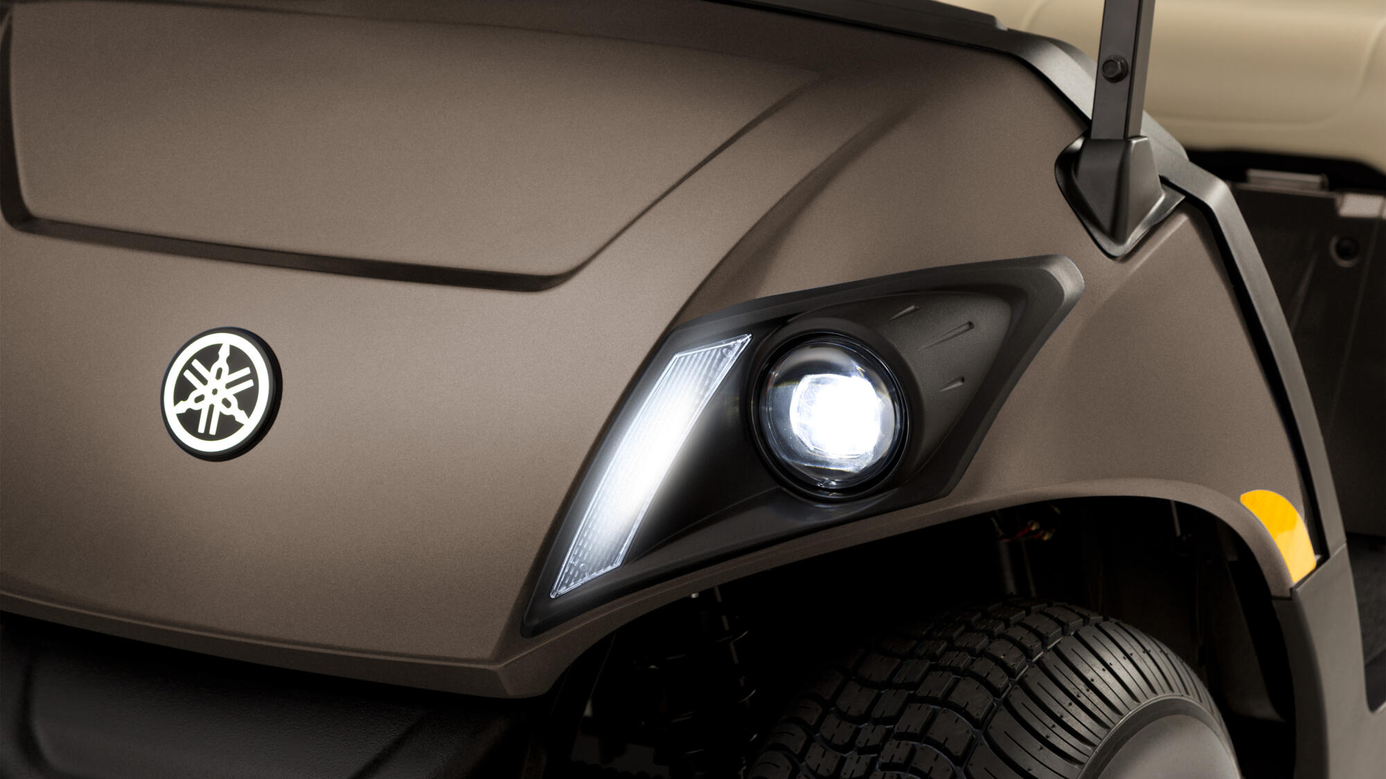 Yamaha Drive² PTV PowerTech AC 2024 Arsenal Red | Motopark.cz