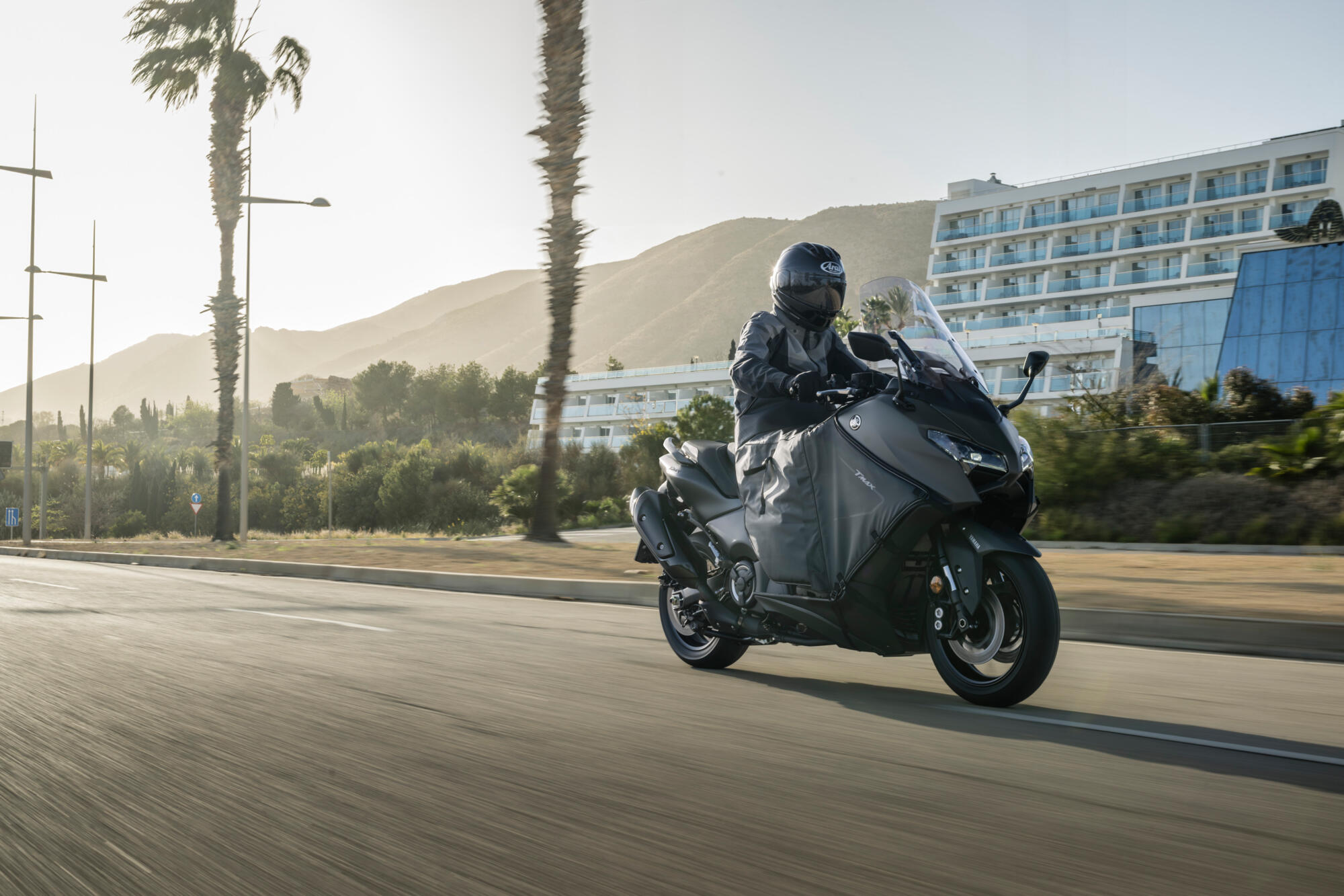 TMAX - Scooters - Yamaha Motor