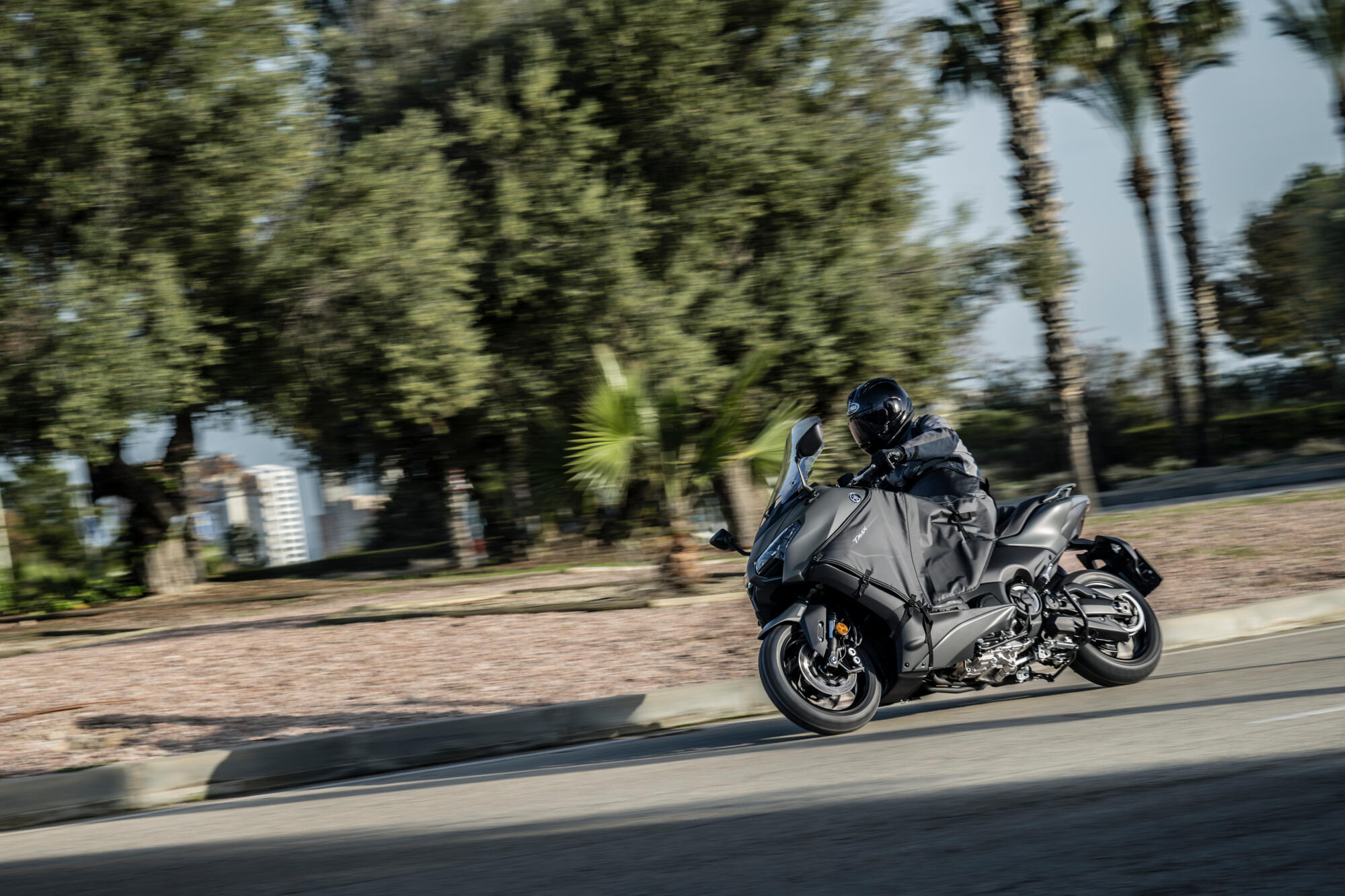 TMAX - Scooters - Yamaha Motor