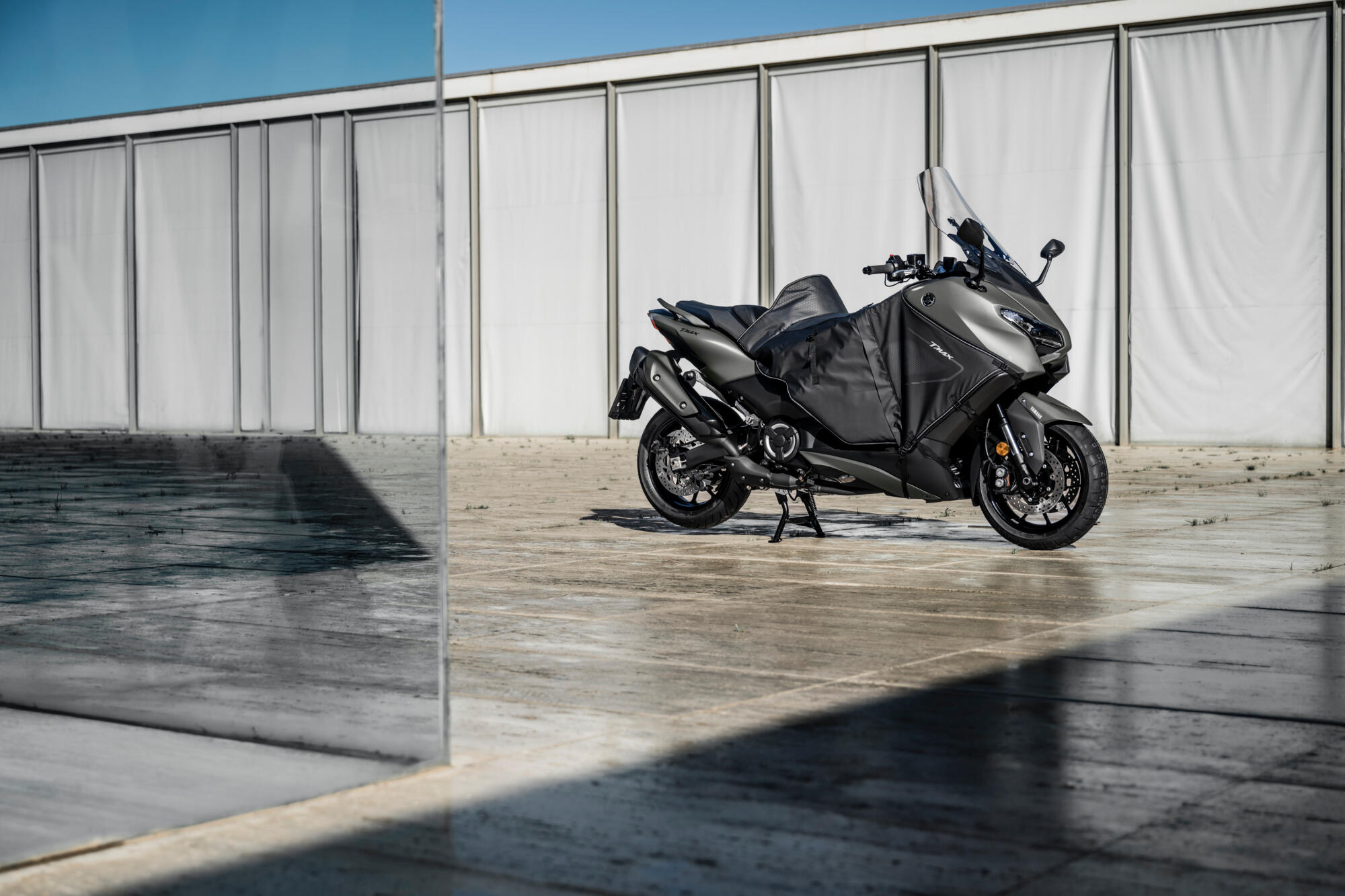 TMAX - Scooters - Yamaha Motor