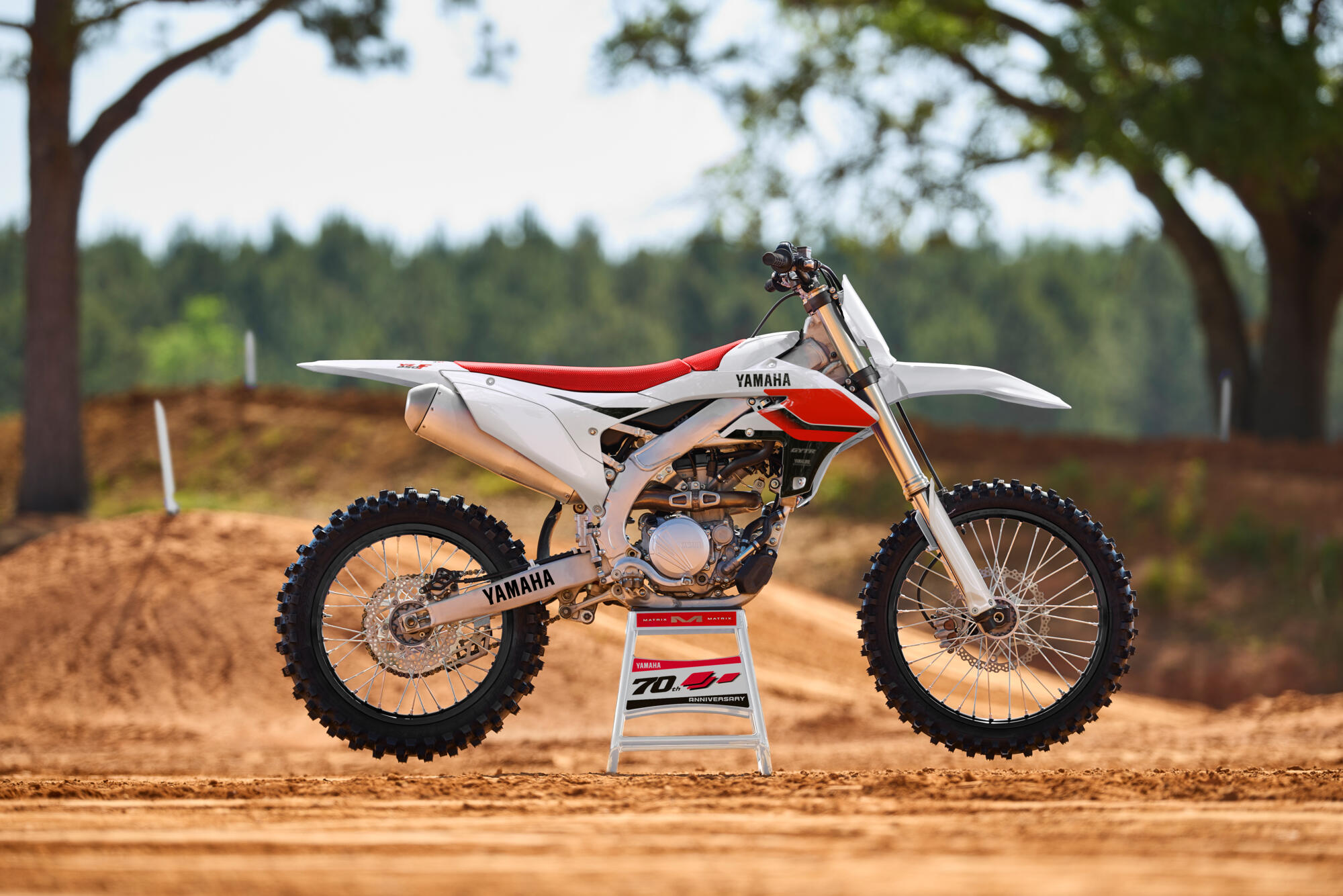 YZ250F 70th Anniversary Edition - Motos - Yamaha Motor
