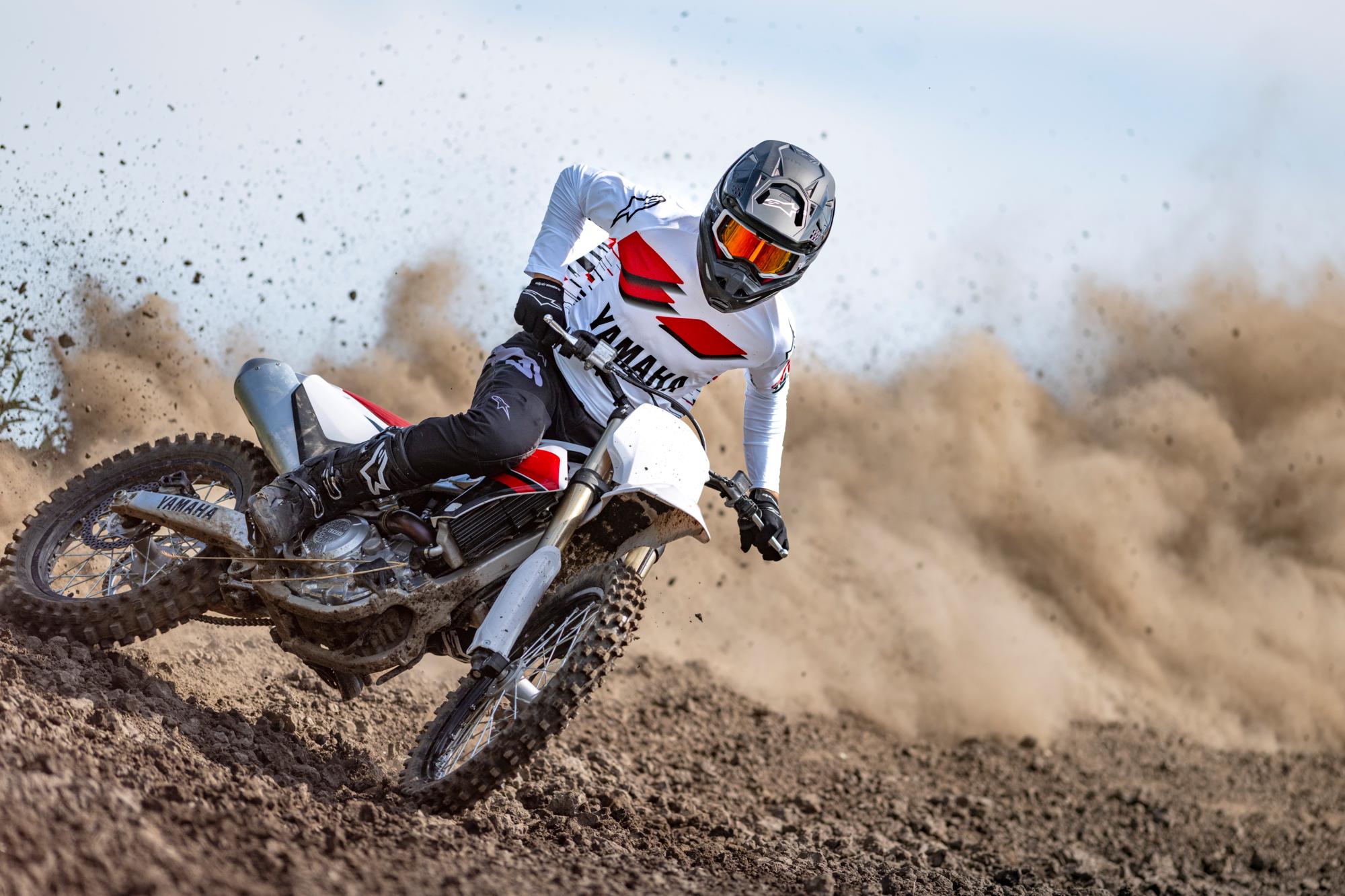 YZ450F 70th Anniversary Edition - Motocykle - Yamaha Motor